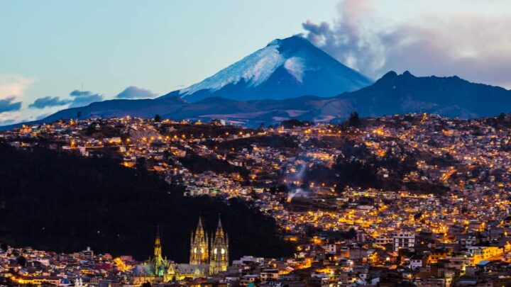 Best Things To Do in Quito, Ecuador. [Ultimate] Travel Guide, Tips & Attractions.