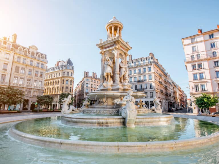 Best Things To Do in Lyon, France. [Ultimate] Travel Guide, Tips ...