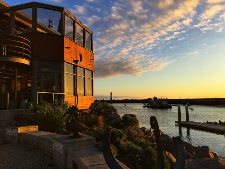 Best Things To Do in Warwick, Rhode Island. [Ultimate] Travel Guide ...