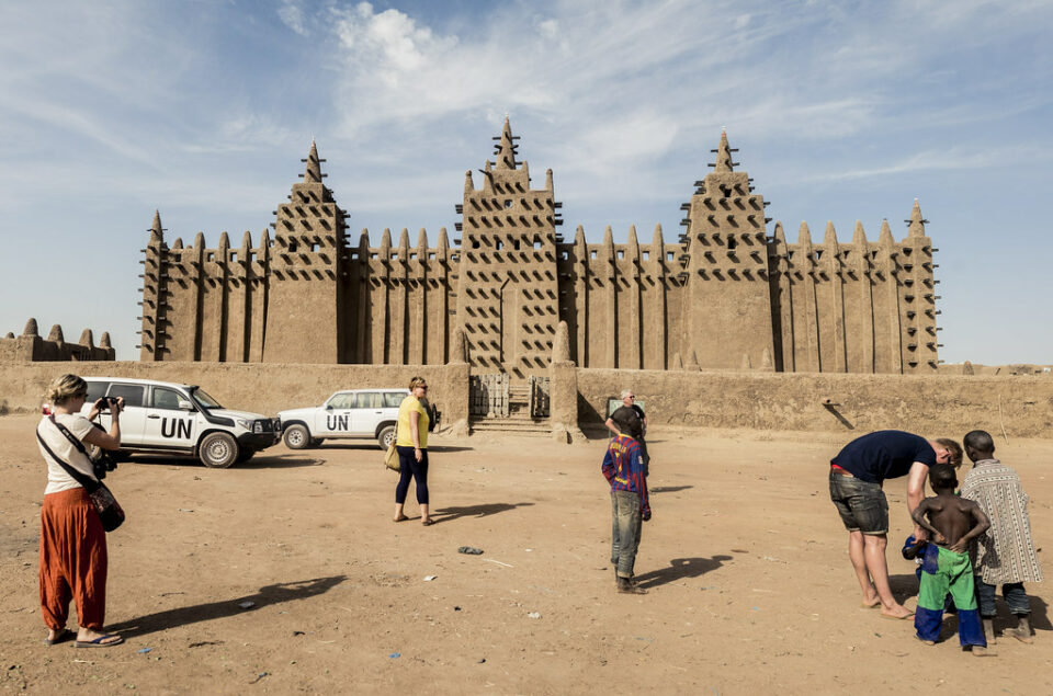 Best Things To Do in Mali. [Ultimate] Travel Guide, Tips & Attractions.